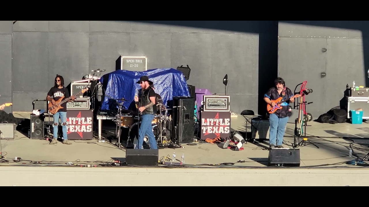 Hazzard Fest 2021 "Waymore's Blues" Whey Jennings. - YouTube Music