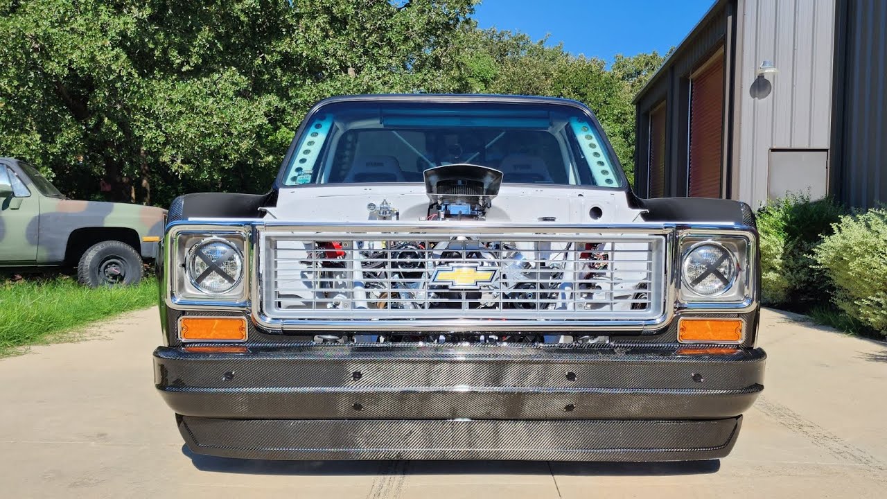 Ruckus the carbon fiber widebody c10 gets decals in preparation for LS ...