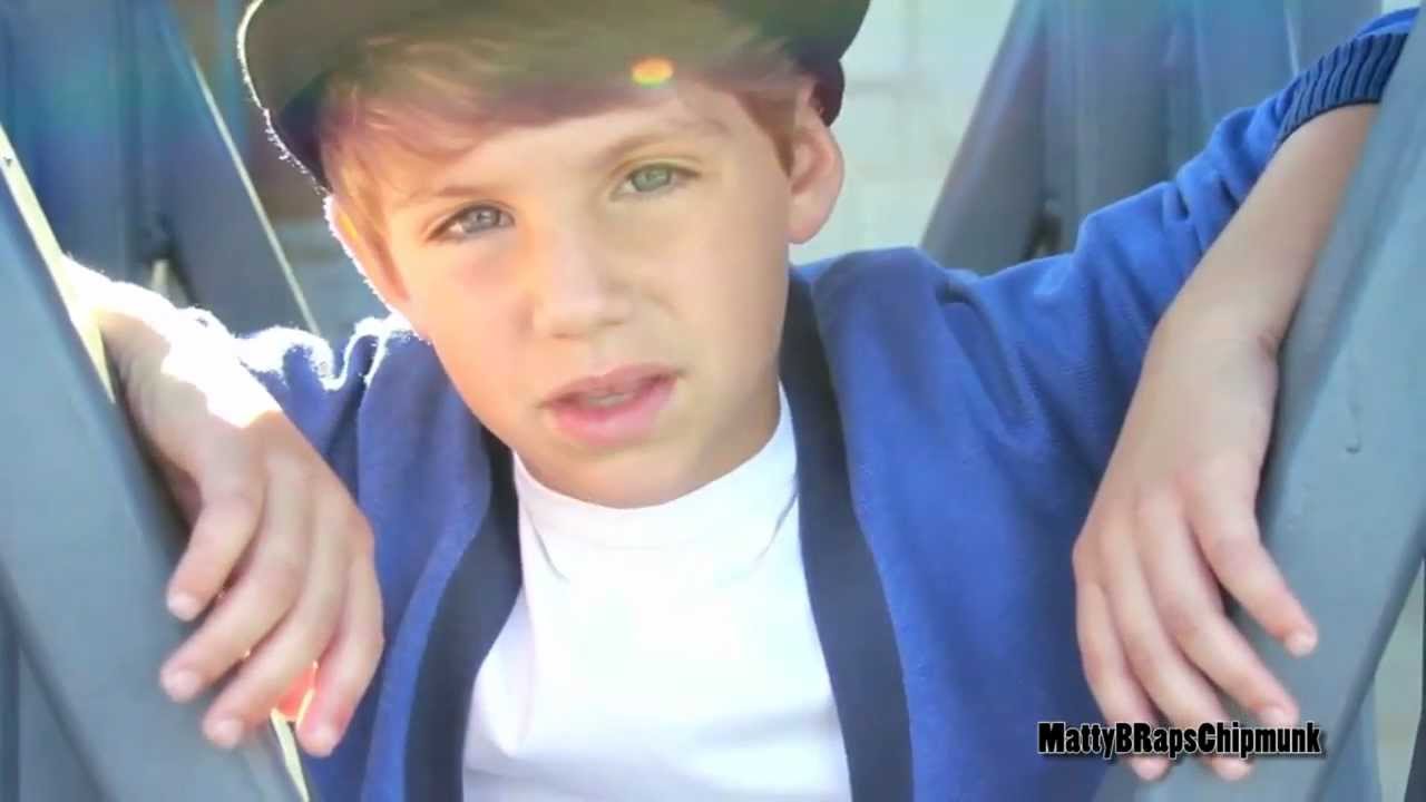 Justin Bieber - Boyfriend Chipmunk Style - MattyBRaps - YouTube
