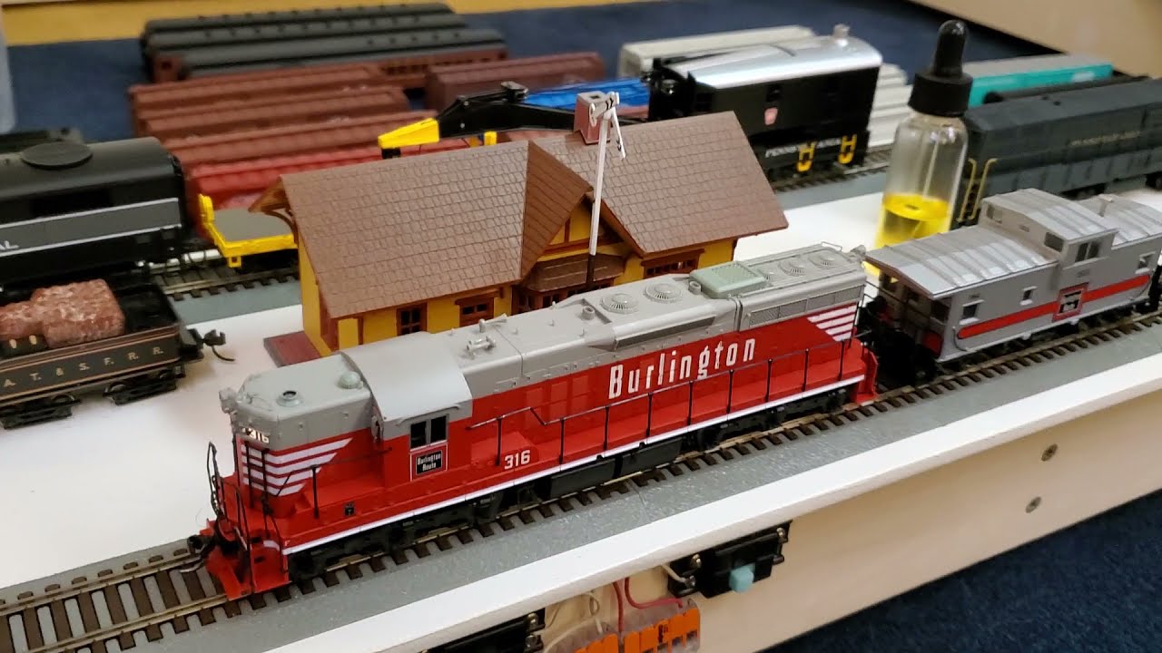 My EMD SD9 Loco Project 2 - YouTube
