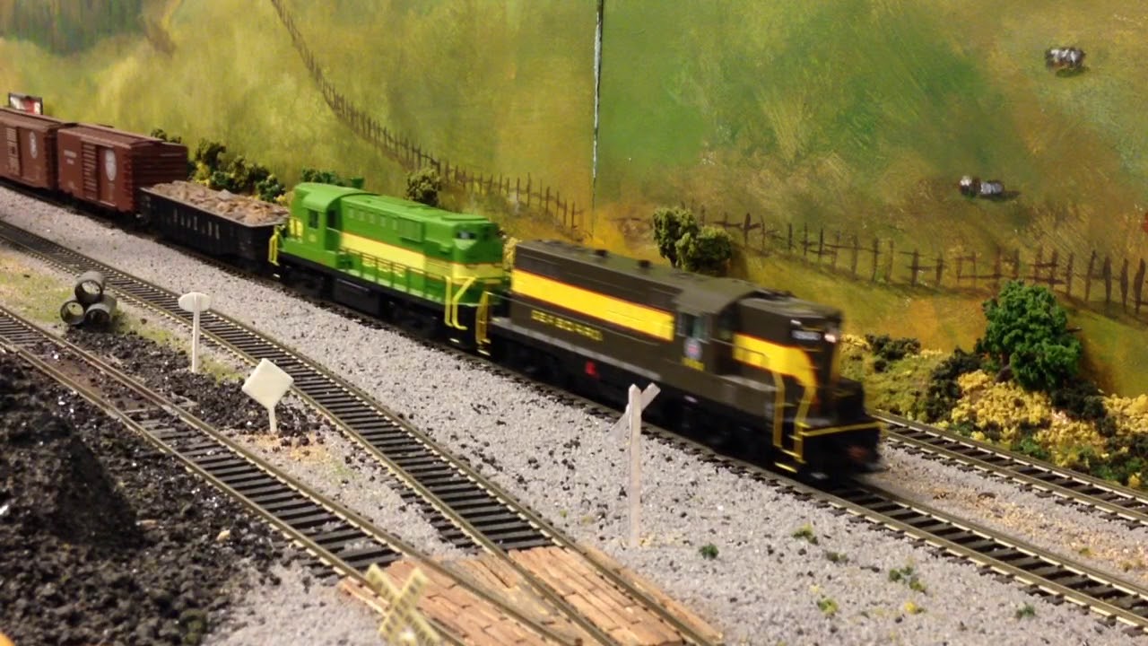 Seaboard GP9 & RS11 - YouTube