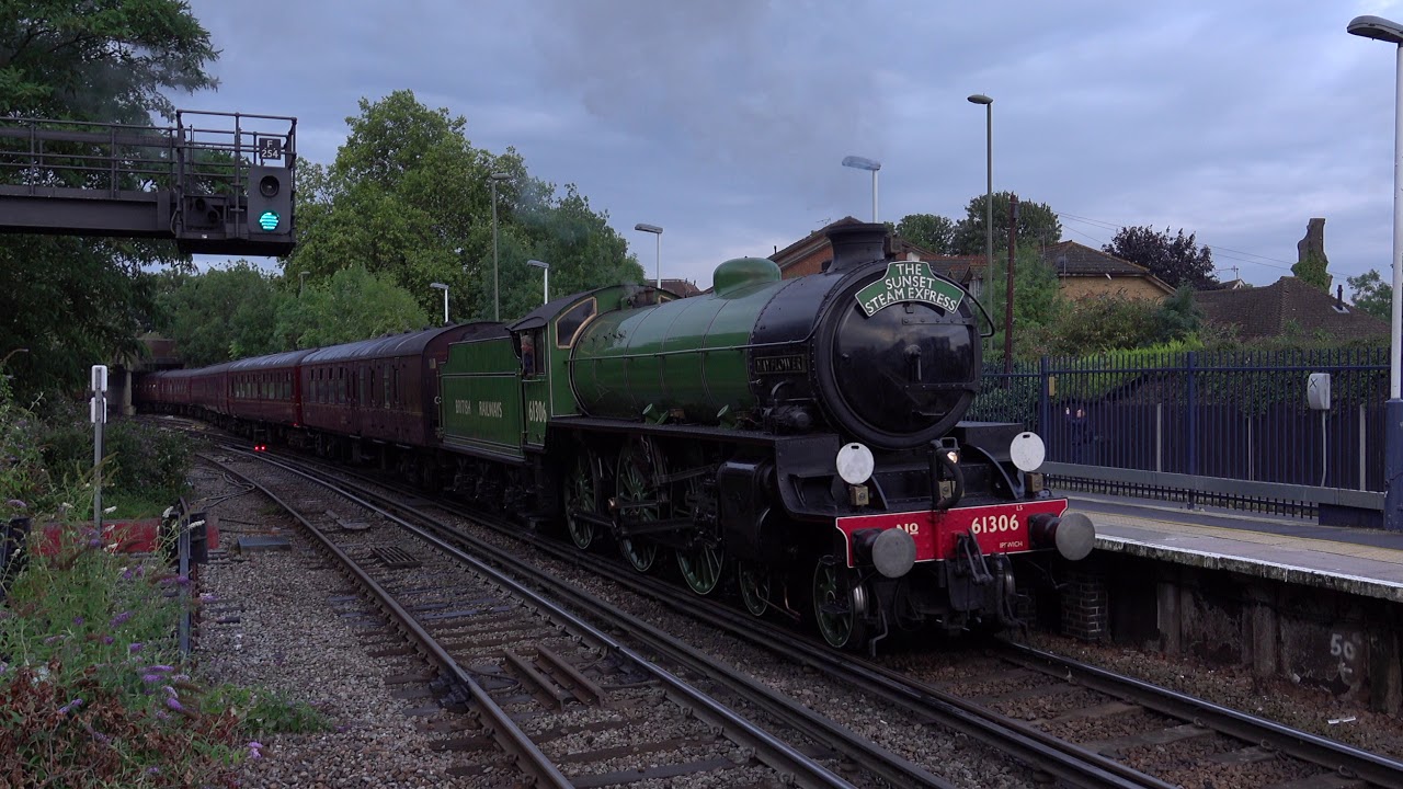 Surrey Steam - the 'Sunset Steam Express'. - YouTube