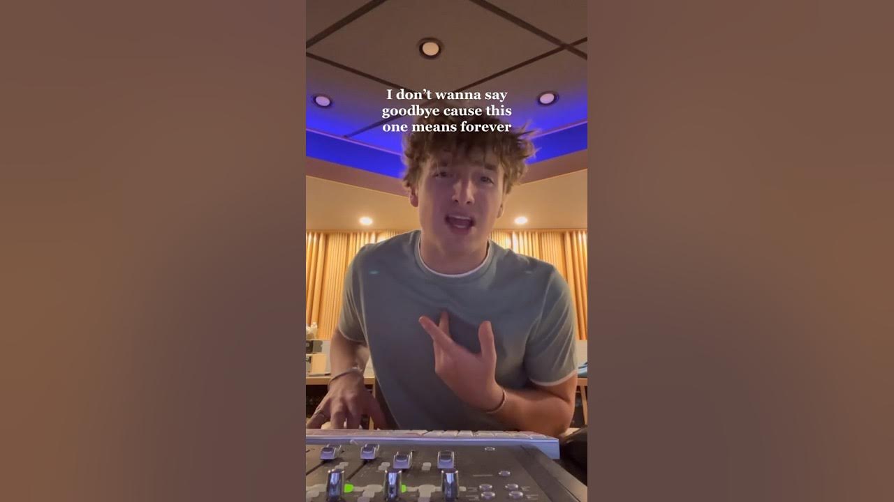 This is exactly how this song makes me feel 👀 - YouTube