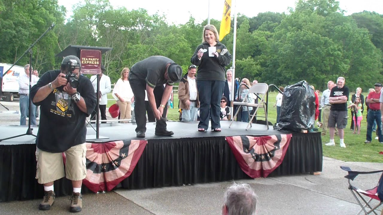 Jim Labriola at Tea Party Express Rally with Keith Rothfus - YouTube