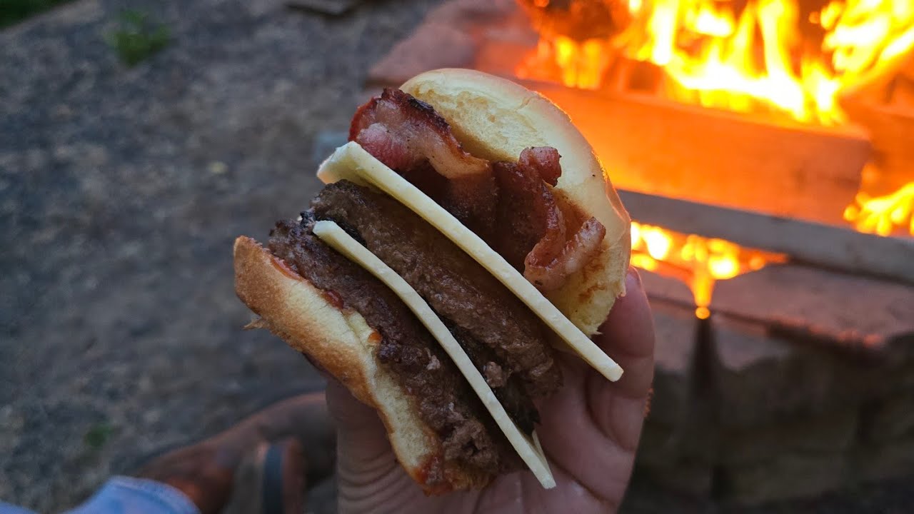 Fire pit burgers - YouTube