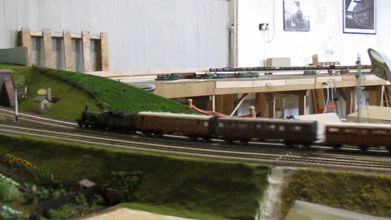 Grantham Model Railway - SIngle takes a spin - YouTube