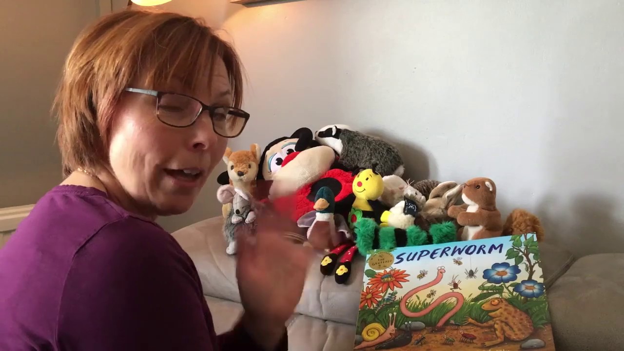 Mrs Barnes reads Superworm - YouTube