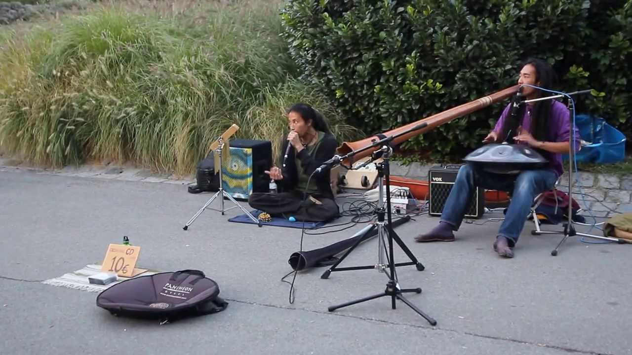 Street musicians in Vienna, Austria - YouTube