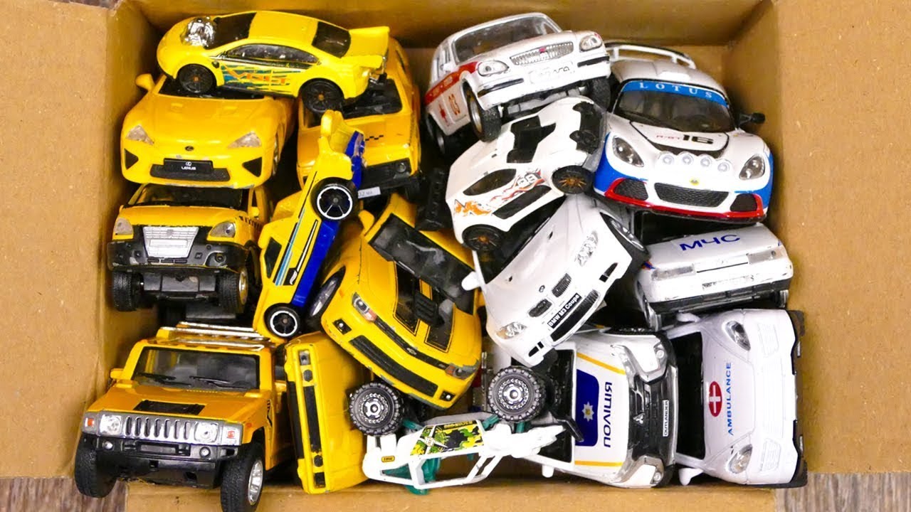 Diecast Model YELLOW and WHITE Cars Of A Full Box - YouTube