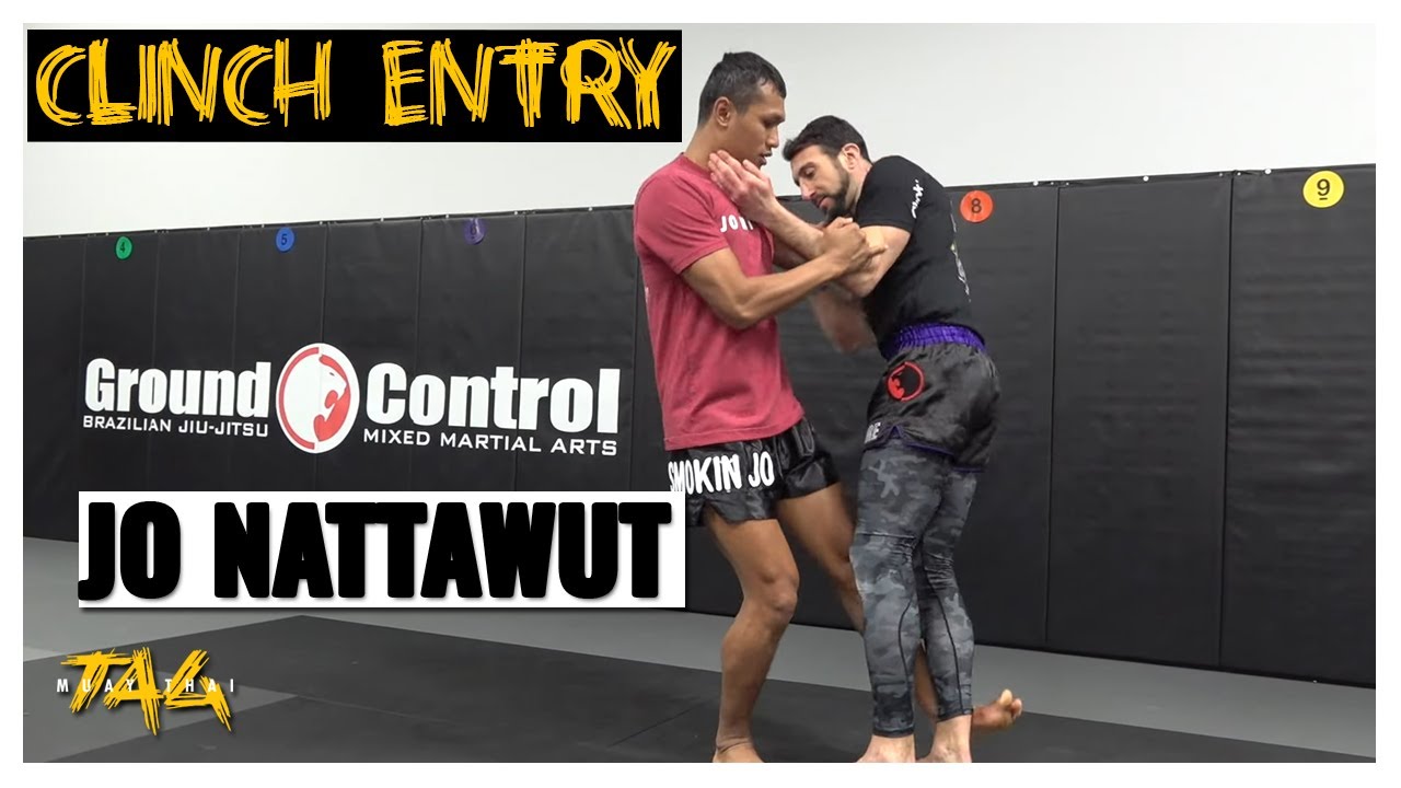 Clinch Entry with Pull and Kick with Jo Nattawut - YouTube