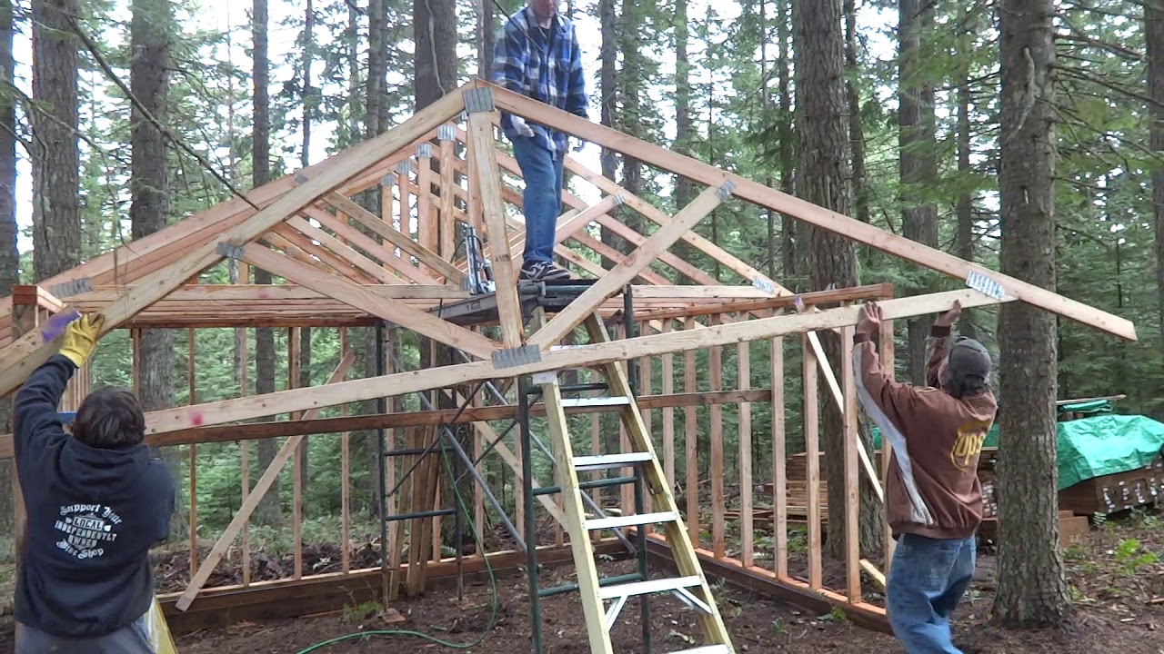 Setting trusses for the carport at Ranger Headquarters - YouTube