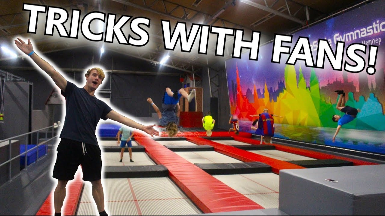 JUMPING WITH FANS IN A TRAMPOLINE PARK! - YouTube