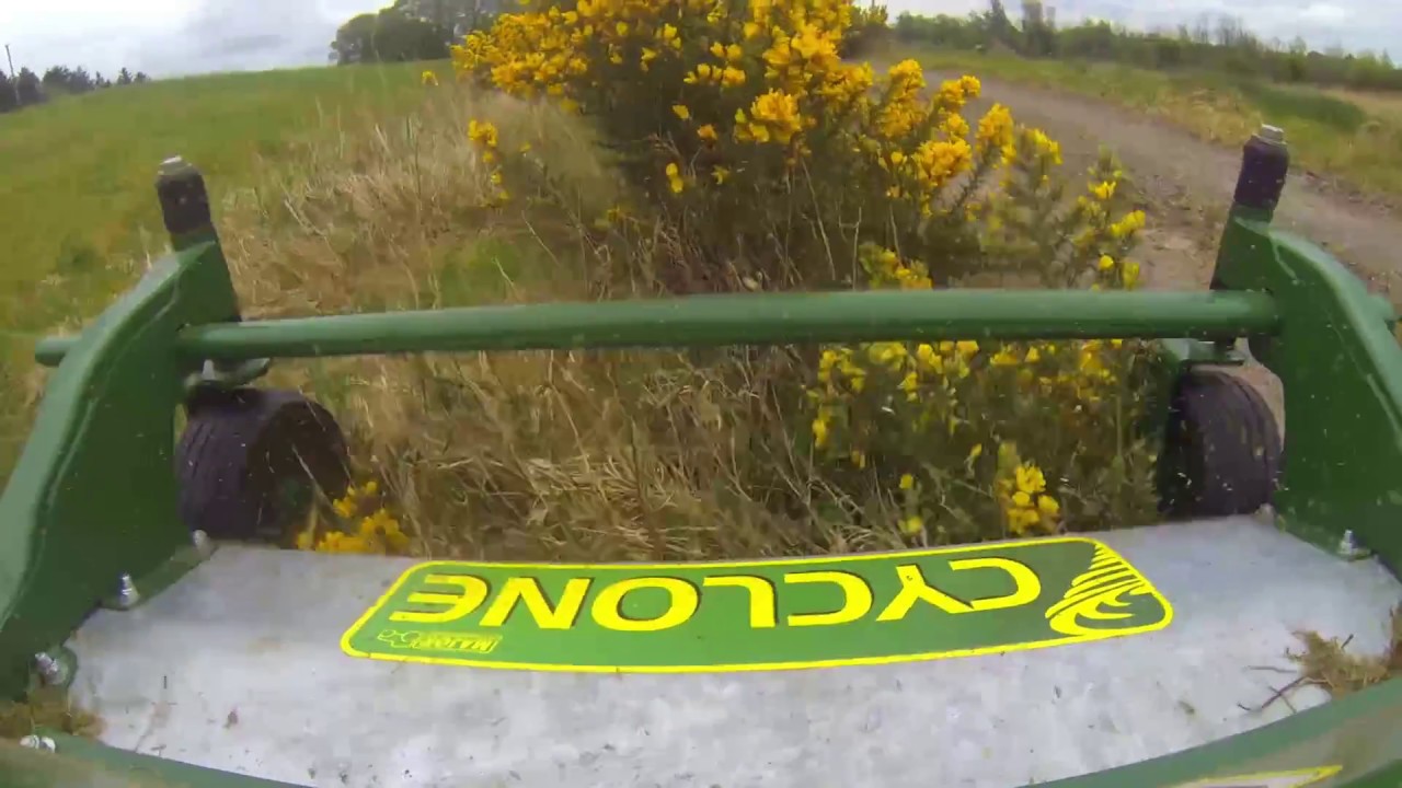 Major Cyclone Mower Deck - YouTube