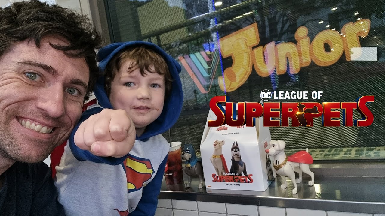 Vjunior Villlage Cinemas Review (DC League of Super Pets) - YouTube