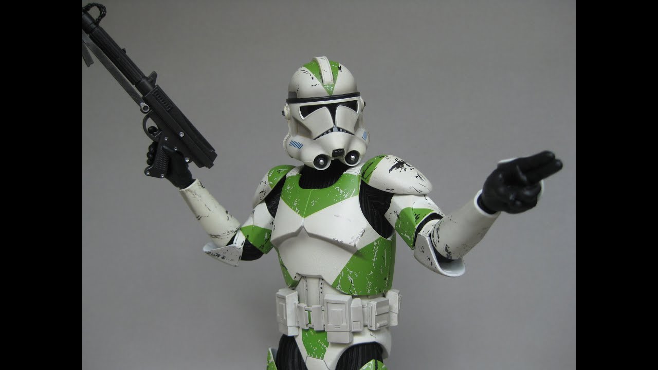 Sideshow 1/6 "442nd Siege Battalion" Clone Trooper - YouTube