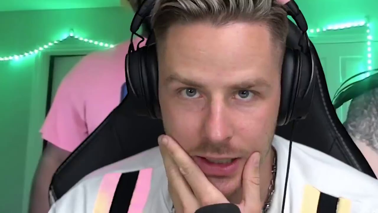 Rewinside Die Besten Twitch Fails Mit Annitheduck React Youtube
