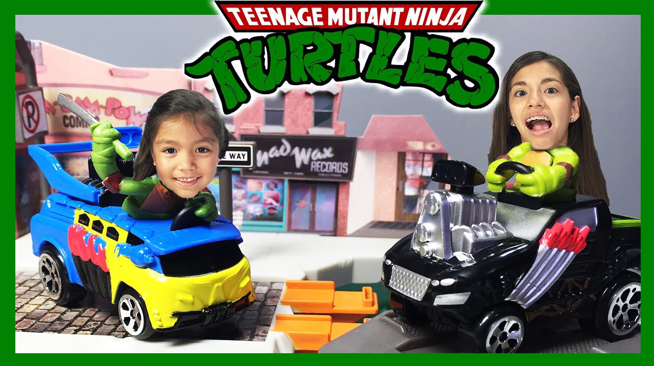 Teenage Mutant Ninja Turtles T-Machines Cars and Playset Video Review ...