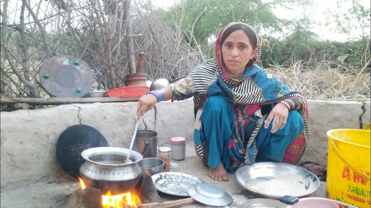 Sabzi ka salan sindhi village ki betrin vlog ky sath | Dasi gril making ...