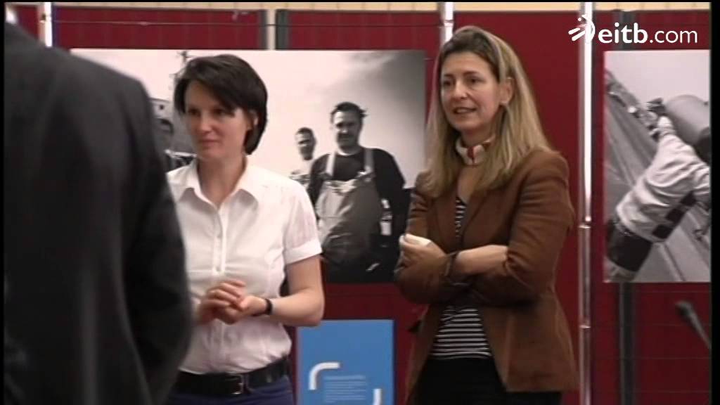 Visite d'Ana Oregi, ministre basque des Transports, à Bayonne - YouTube