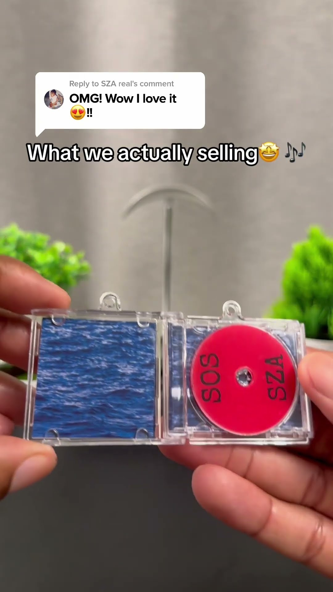 What SZA think we sell #sza #music #album #keychain #beatstags - YouTube