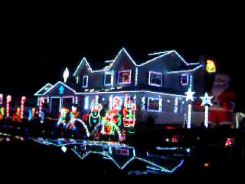 Dancing Christmas Lights on Elm St. Coram,NY - YouTube