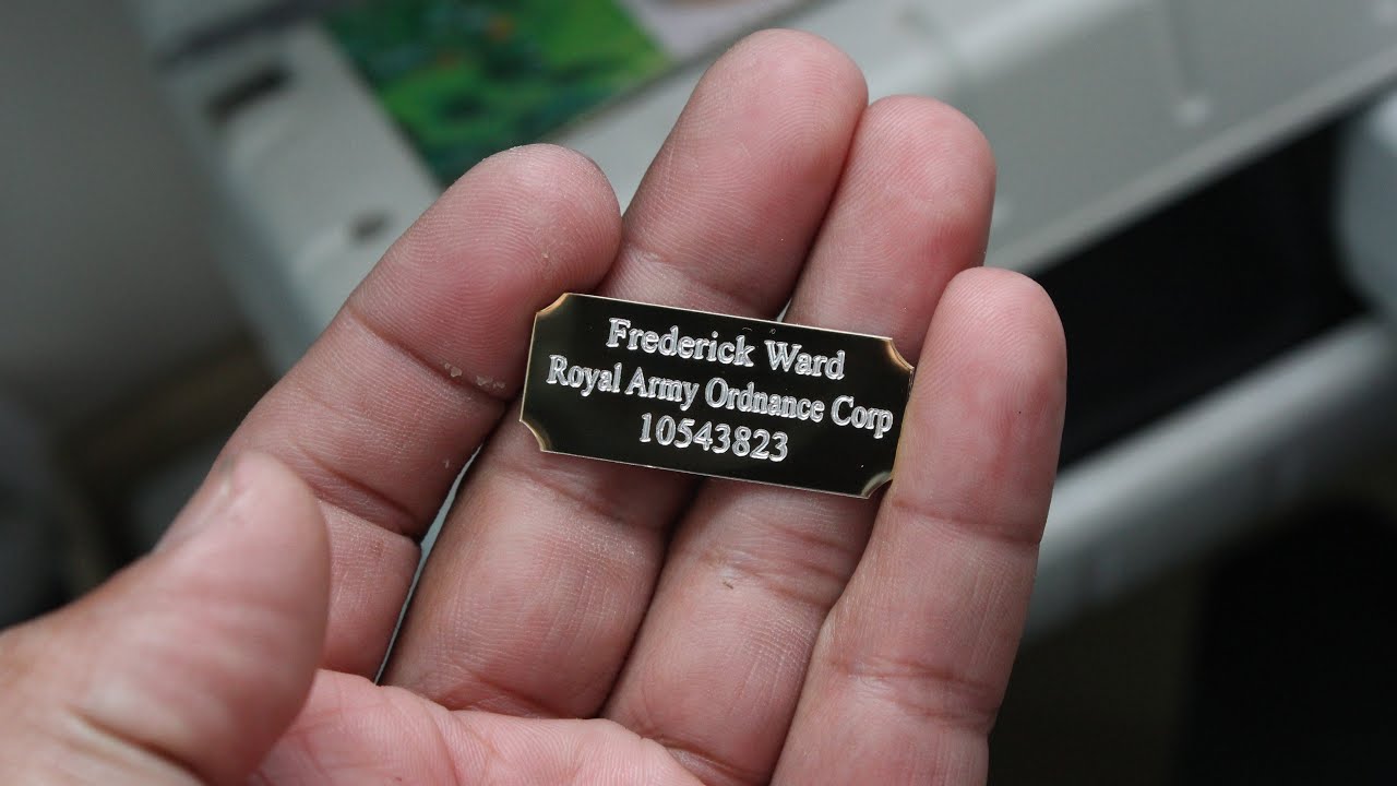 Custom Engraving Gold Plate Text Engraved - YouTube