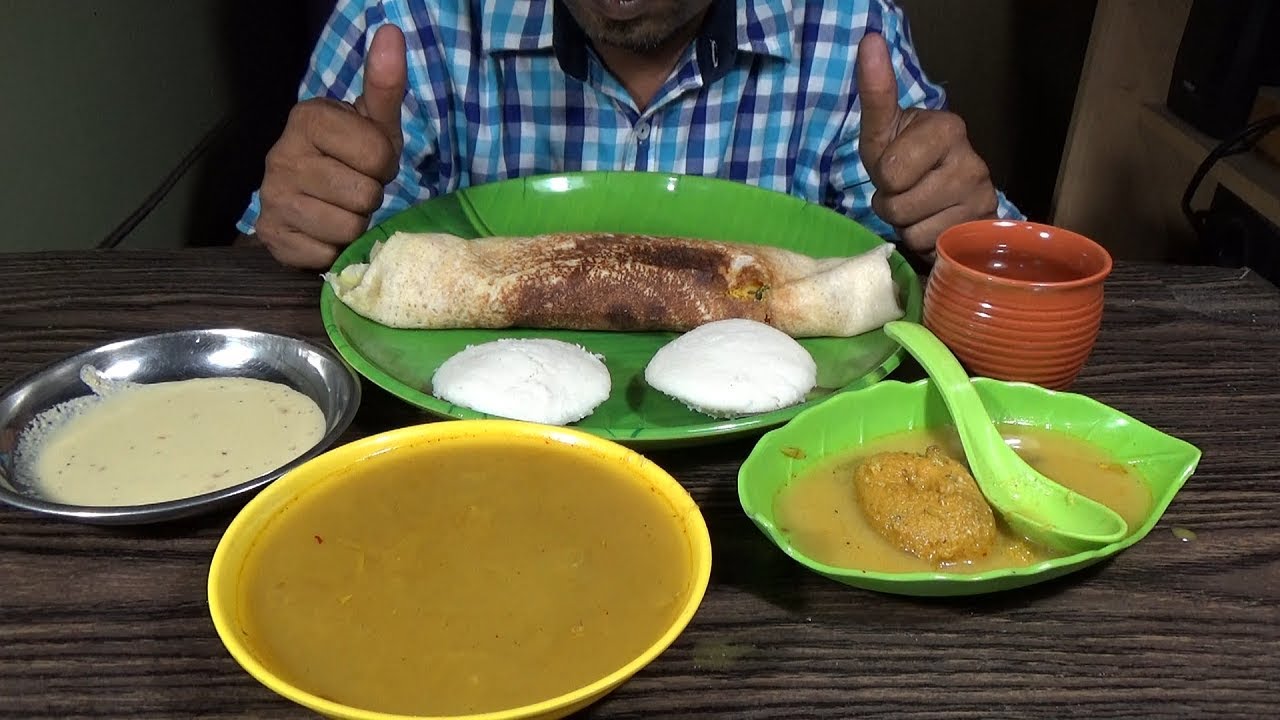 Eating Masala Dosa, Idli, Bada With Sambar & Coconut Chutney - Famous ...
