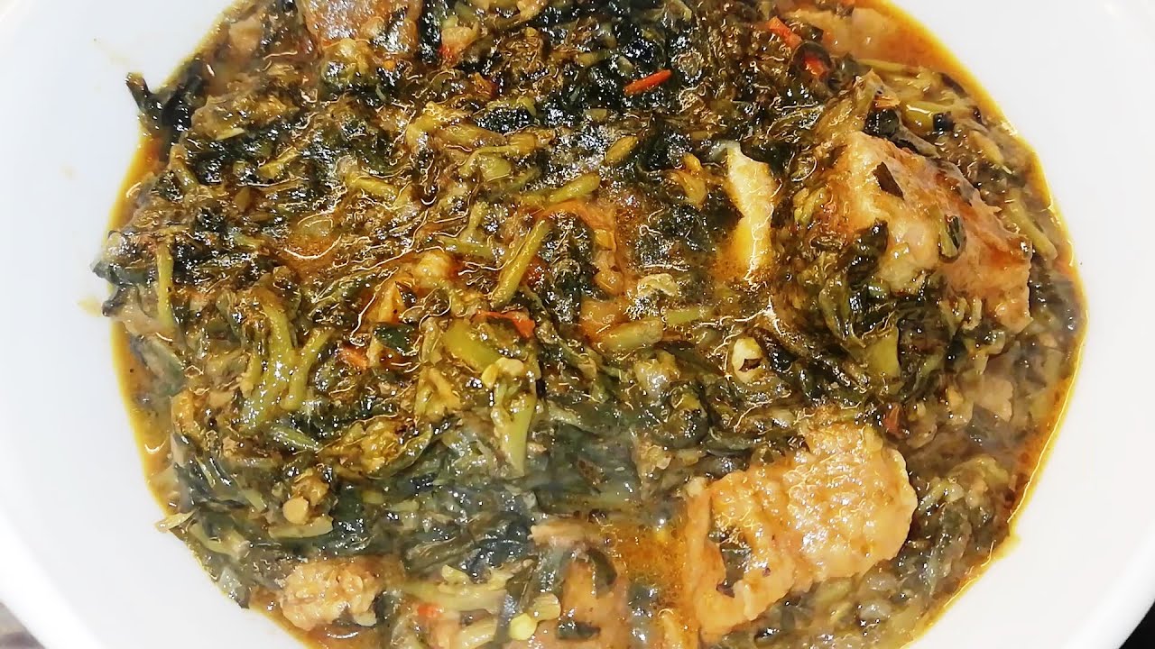 KULFA GOSHT RECIPE/ PURSLANE LEAVES IN BEEF - YouTube