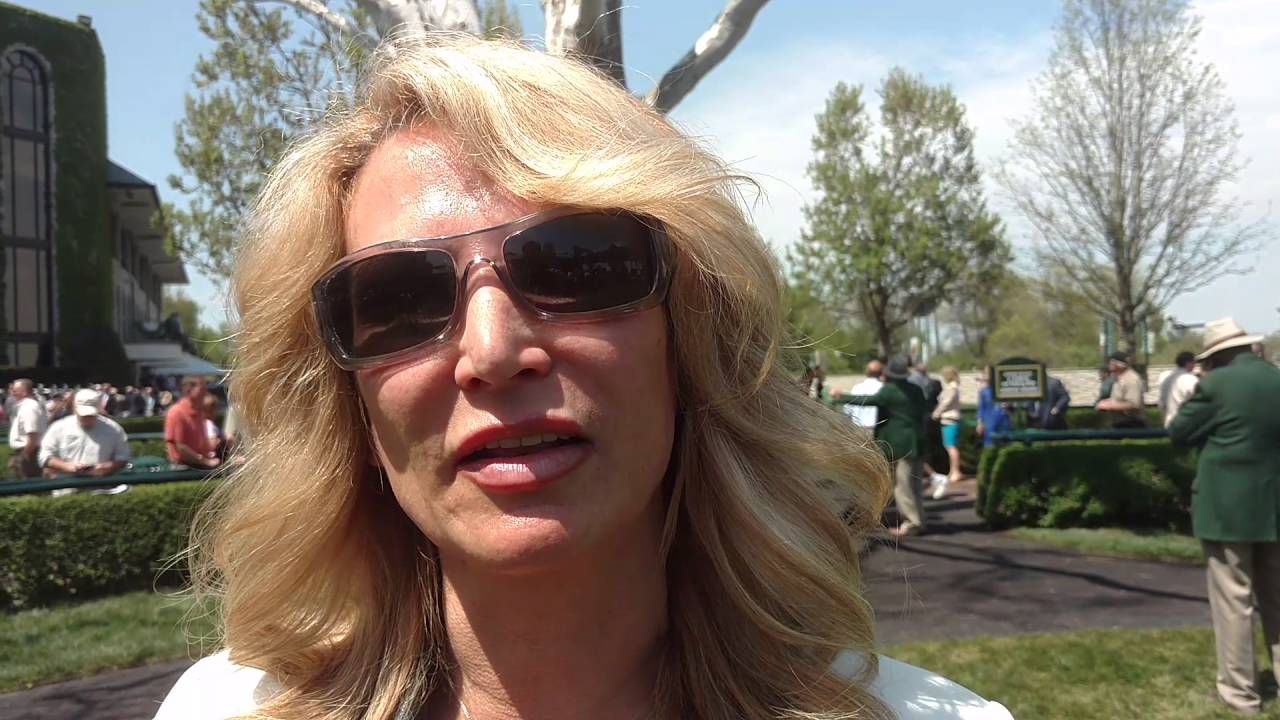 Trainer Ingrid Mason on Hilliard Lyons Doubledogdare (G3) runner Back ...