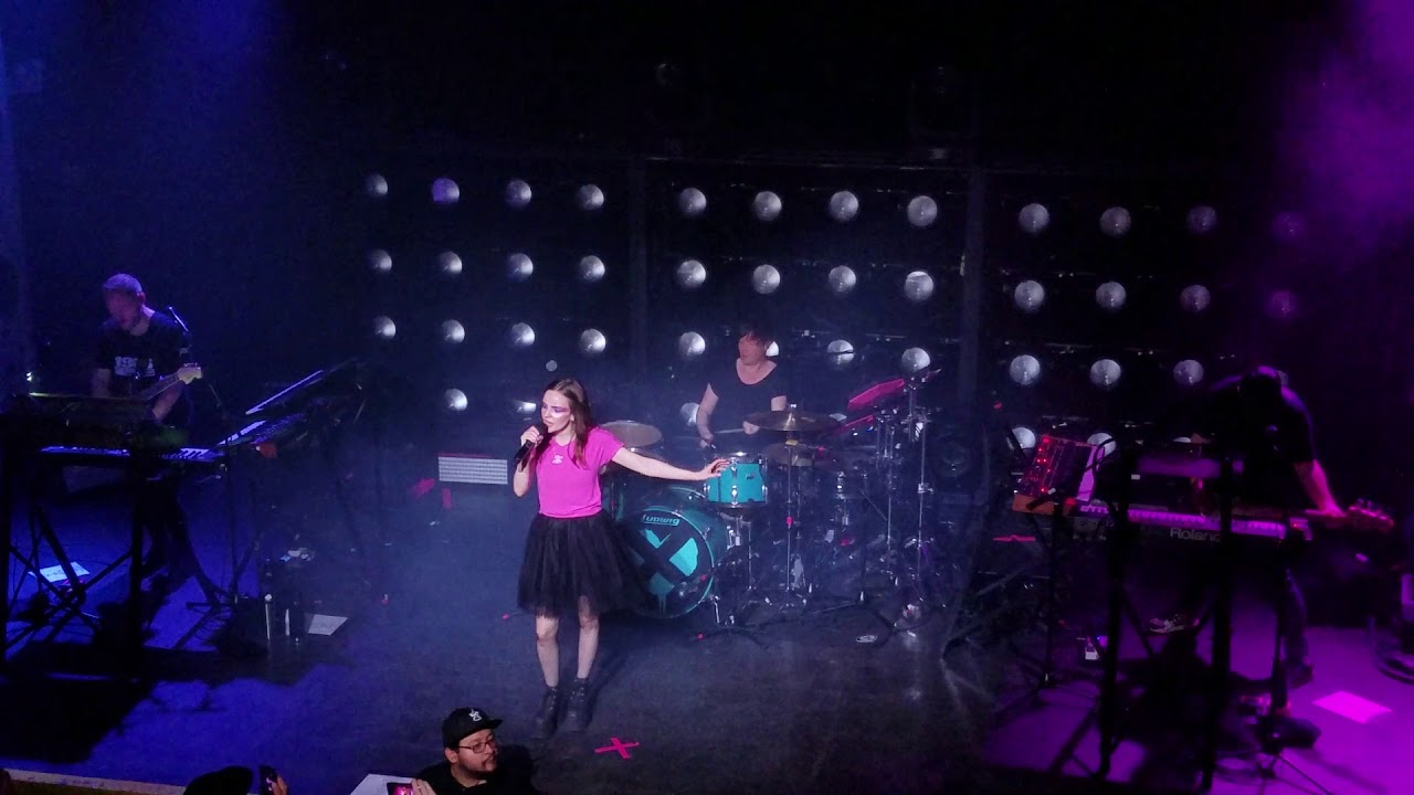Chvrches - Forever - 8/1/18 Metro - YouTube