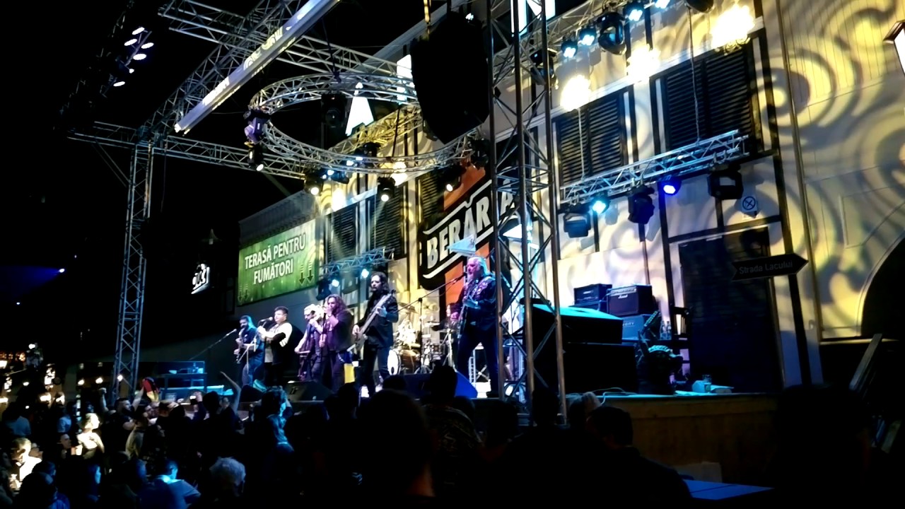 Phoenix - Baba Novak - - live Beraria H - ianuarie 2017 - YouTube