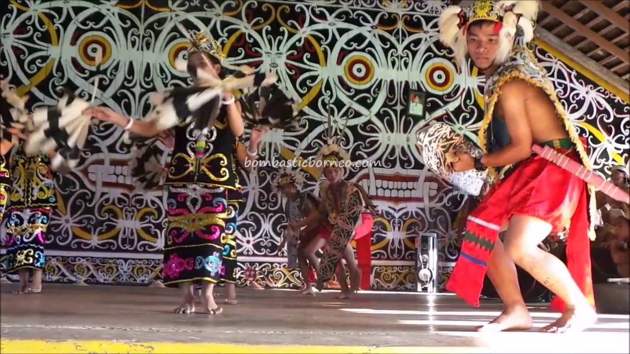Traditional Indigenous Kenyah Cultural Dance Desa Setulang Malinau ...