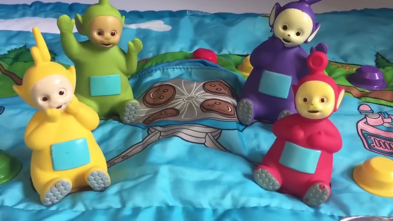 LEARNING COLORS With Soft TUBBYTRONIC SUPERDOME Teletubbies Playmat ...
