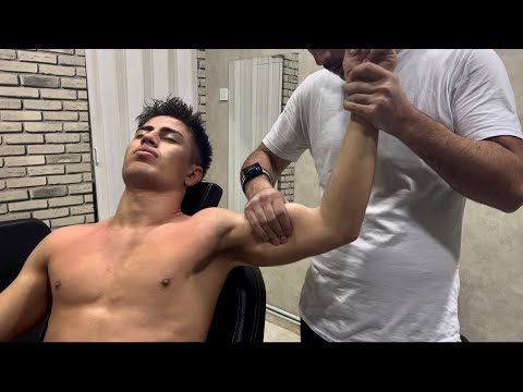 Incredibly comfortable ASMR to client with perfect perfect body that ...