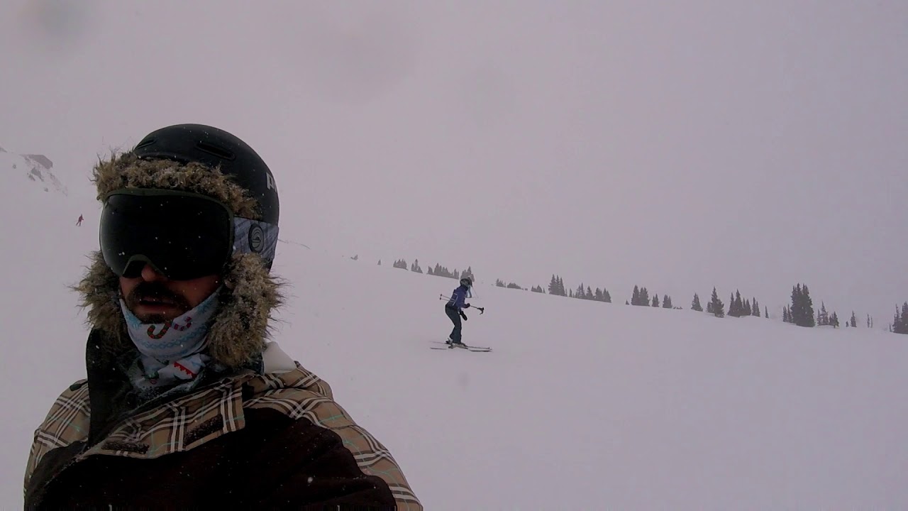 Landin & Sandy riding Loveland - YouTube