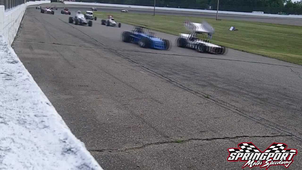 Vintage Racers at Springport Motor Speedway - YouTube