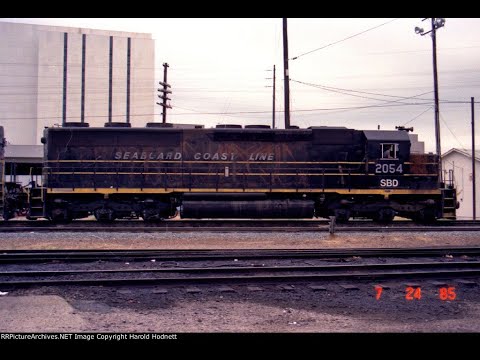 Official Seaboard Coast Line Video : SBD SD45-2 #2054 BLASTING through Folkston, GA - YouTube