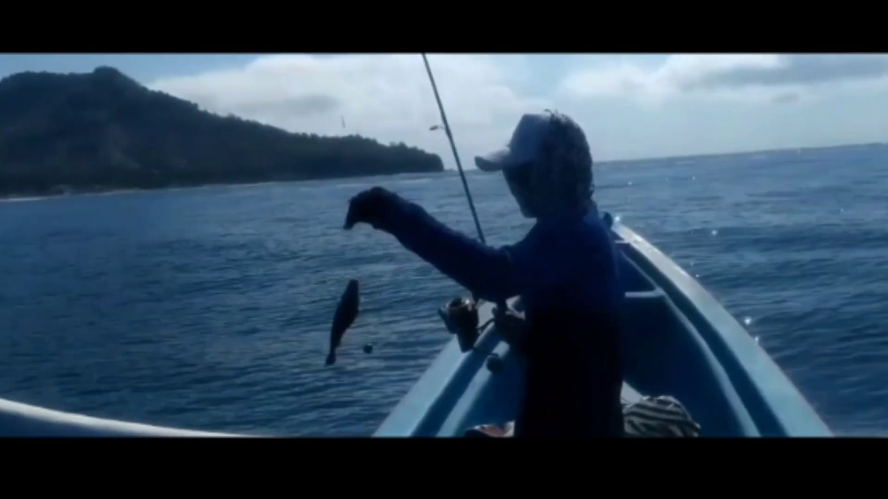 Keseruan mancing di pantai labuan amuk karangasem bali "mandas ringan ...