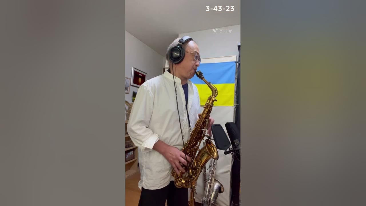 yardbird suite（Charlie Parker) - YouTube