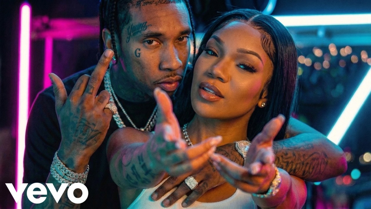 Glorilla ft. Tyga - Phone Face Down ( Lyrical Music Video ) Fanmade ...