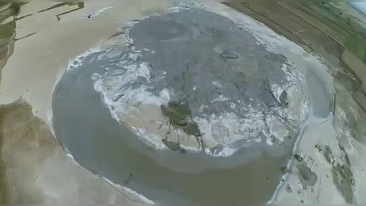 BABY VOLCANO wisata grobogan - YouTube