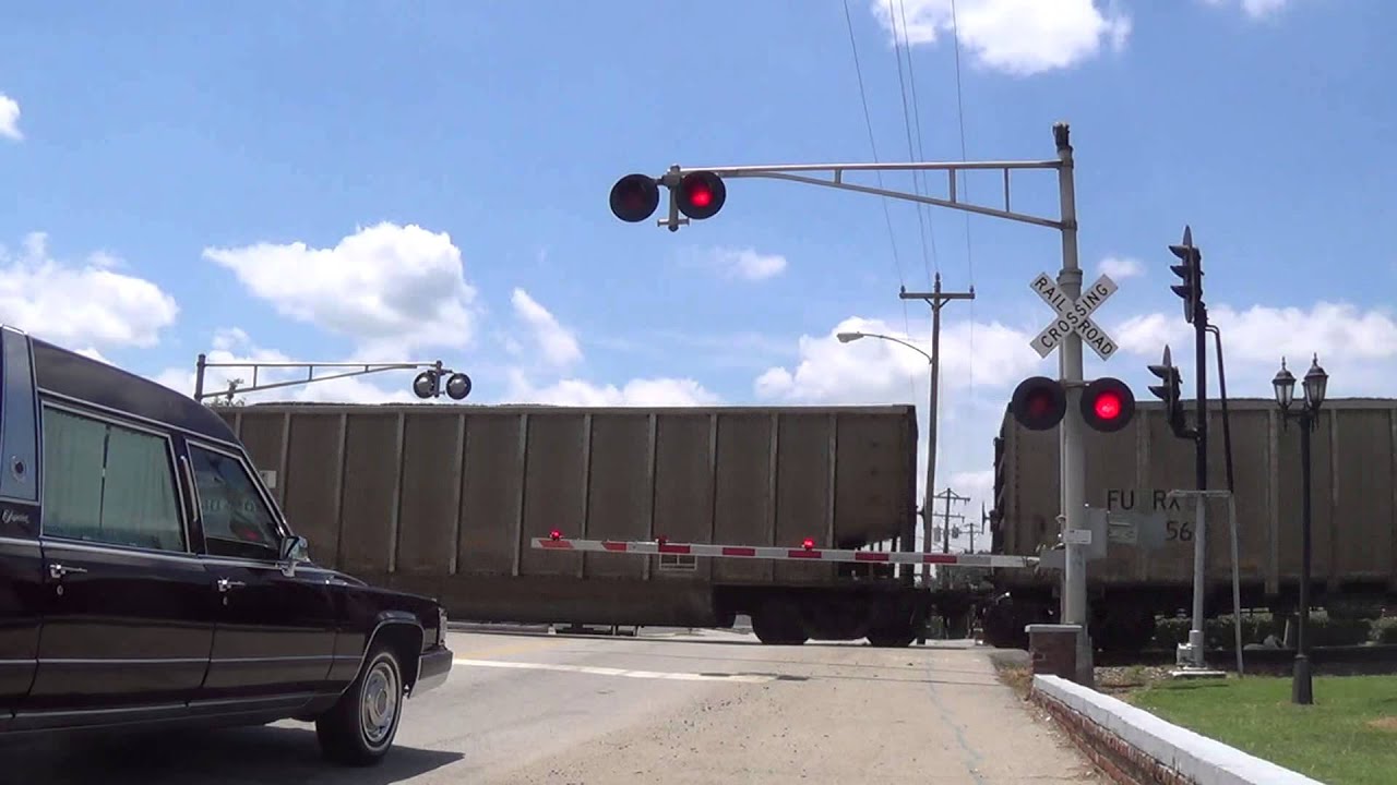 Cumberland Street (US 41A) Railroad Crossing, Cowan, TN - YouTube