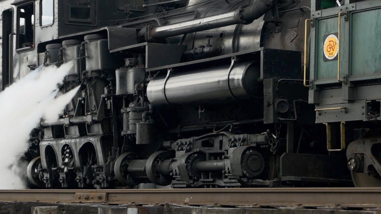 Shay 11, with mesmerizing slow motion. - YouTube