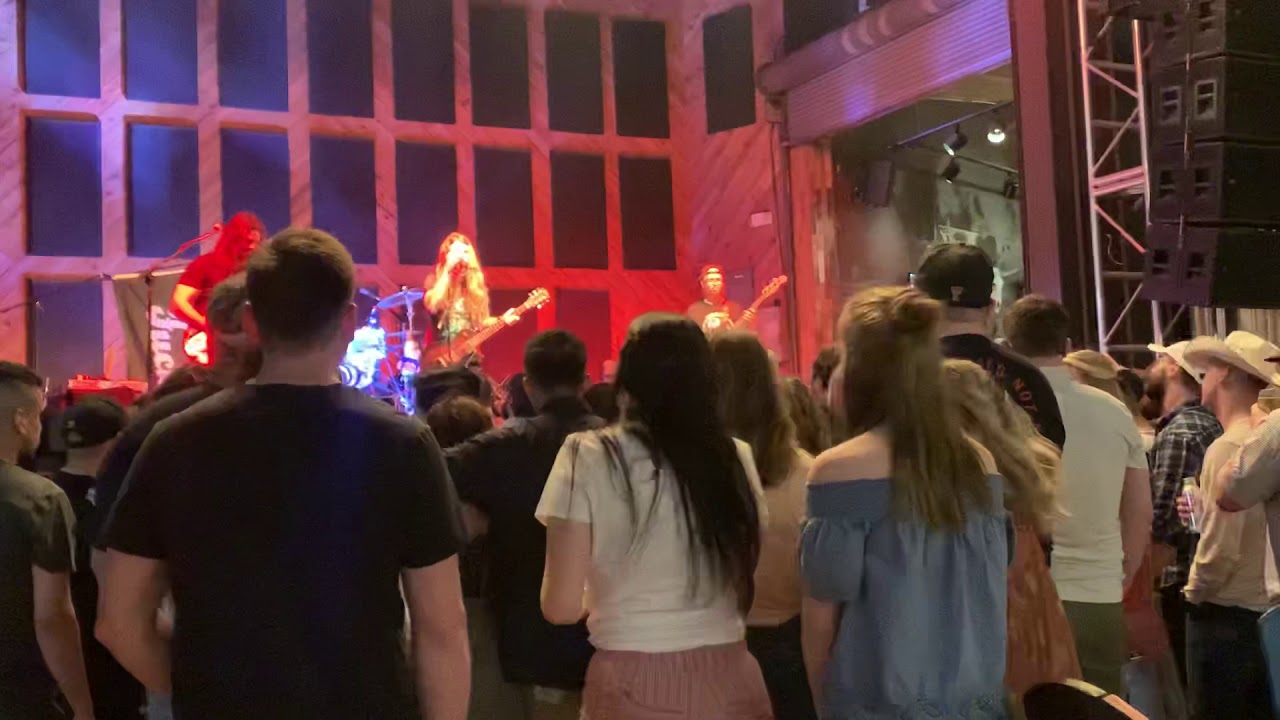 Austin Meade “Happier Alone & Cave In” Dallas, TX 3.13.21 - YouTube