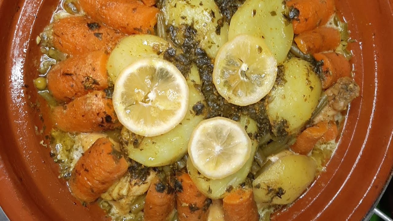 Tajin dyal djaj b lkhodra /طاجين الدجاج والخضروات 😋 😍 - YouTube