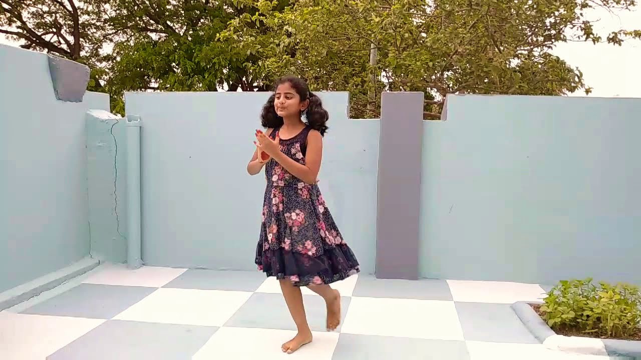 Daang Daang dance preformance by Aishu /Daang Daang song from ...