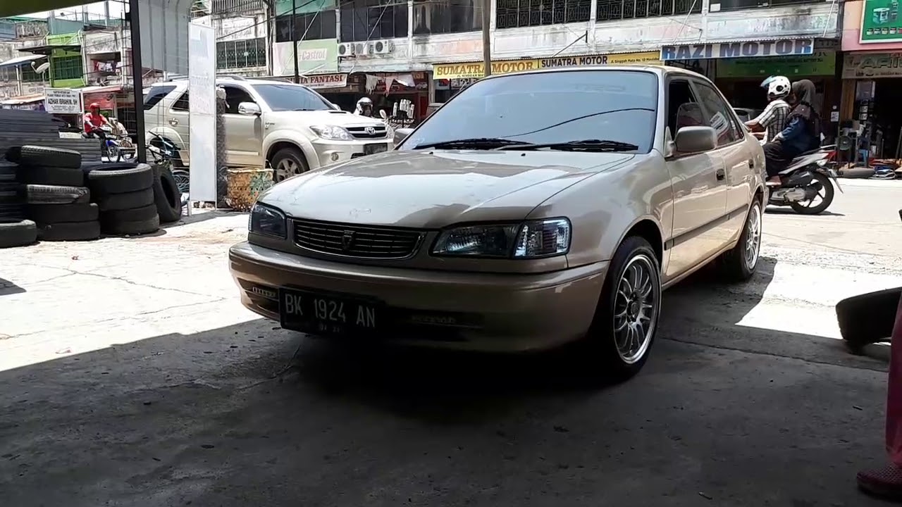 Enjoy Corolla ae112 - YouTube