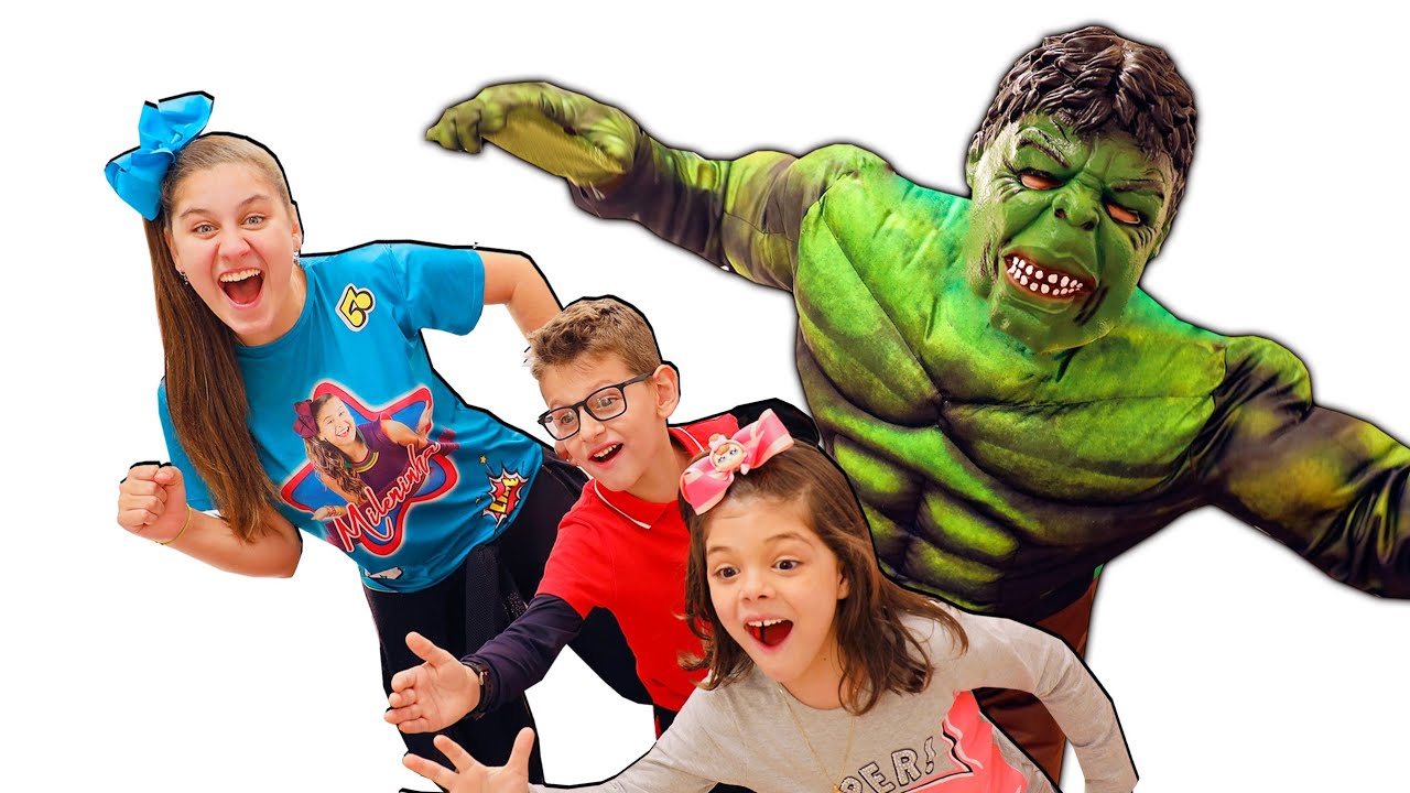 O SEGREDO DO HULK | Crianças Fingem Brincar de Hulk | Boy Became a ...