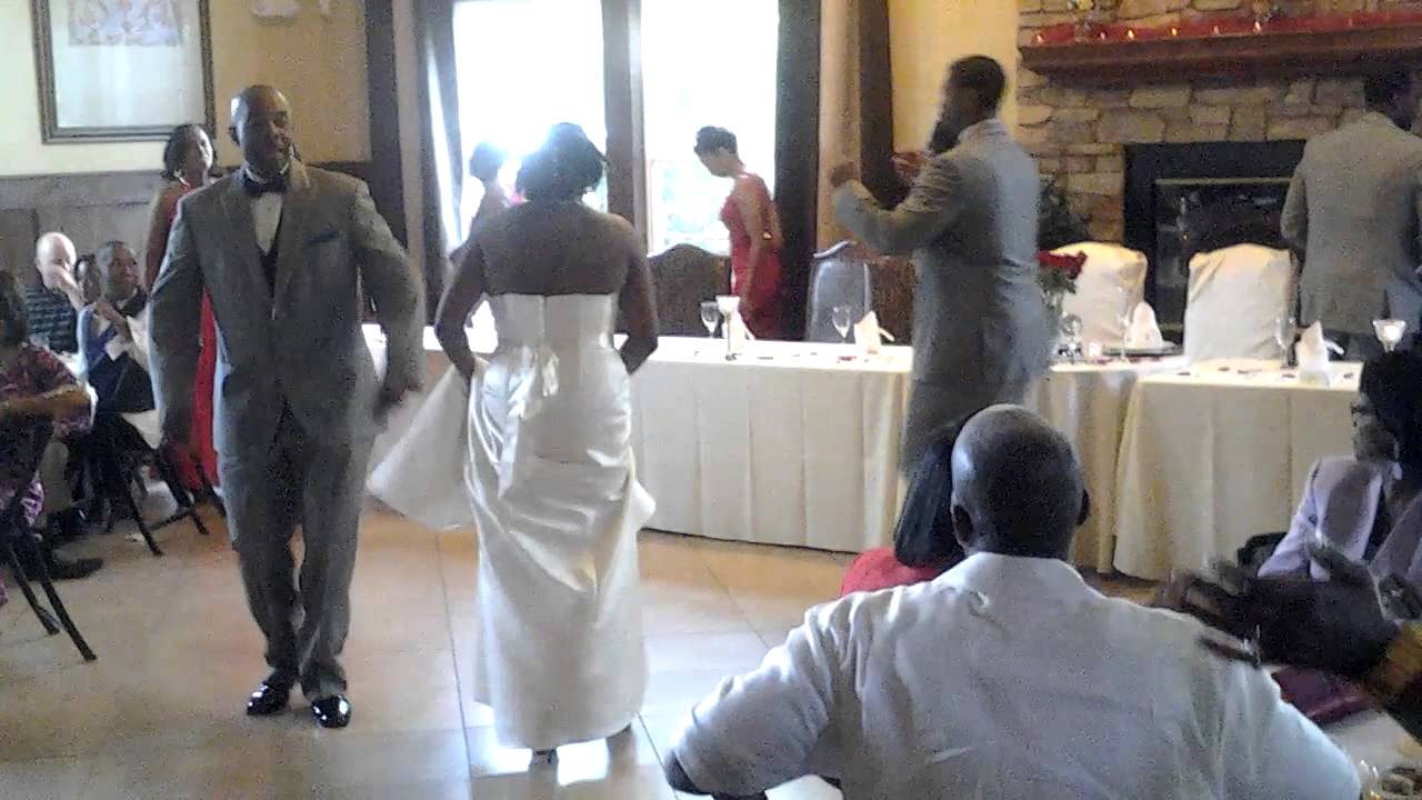 James Jackson dances with wedding party. - YouTube