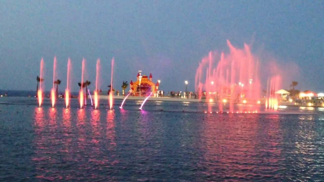 Dazzling lights display - Malta - YouTube